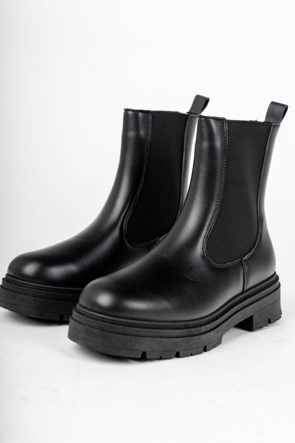 Shoes Page 2 - Lush Fashion Lounge